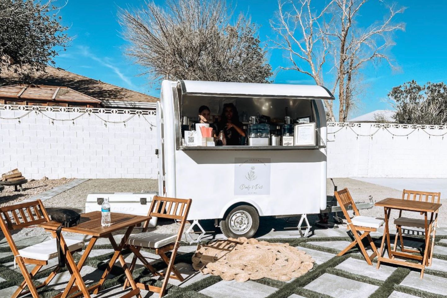 Las Vegas Mobile Coffee & Espresso Bar - All That & A Latte